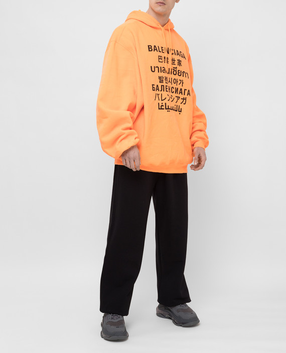 Balenciaga - купить оригинальные товары бренда Баленсиага с бесплатной ...